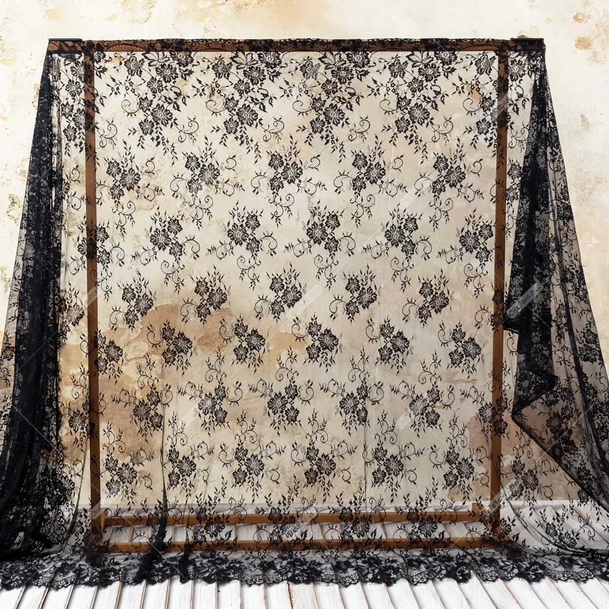 Black Floral Pattern Scalloped Edge Eyelash Lace Fabric - OneYard